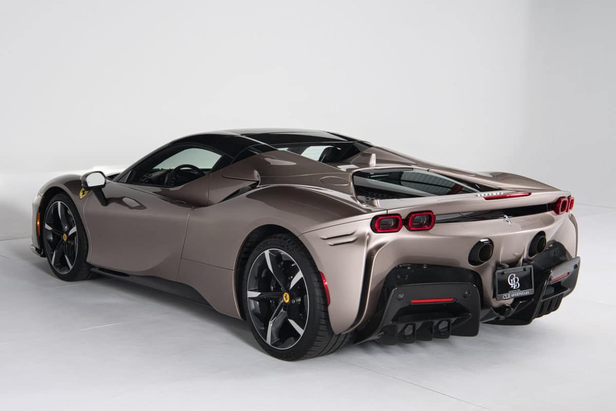 2022 Ferrari SF90 Spider – clbsportscars.com