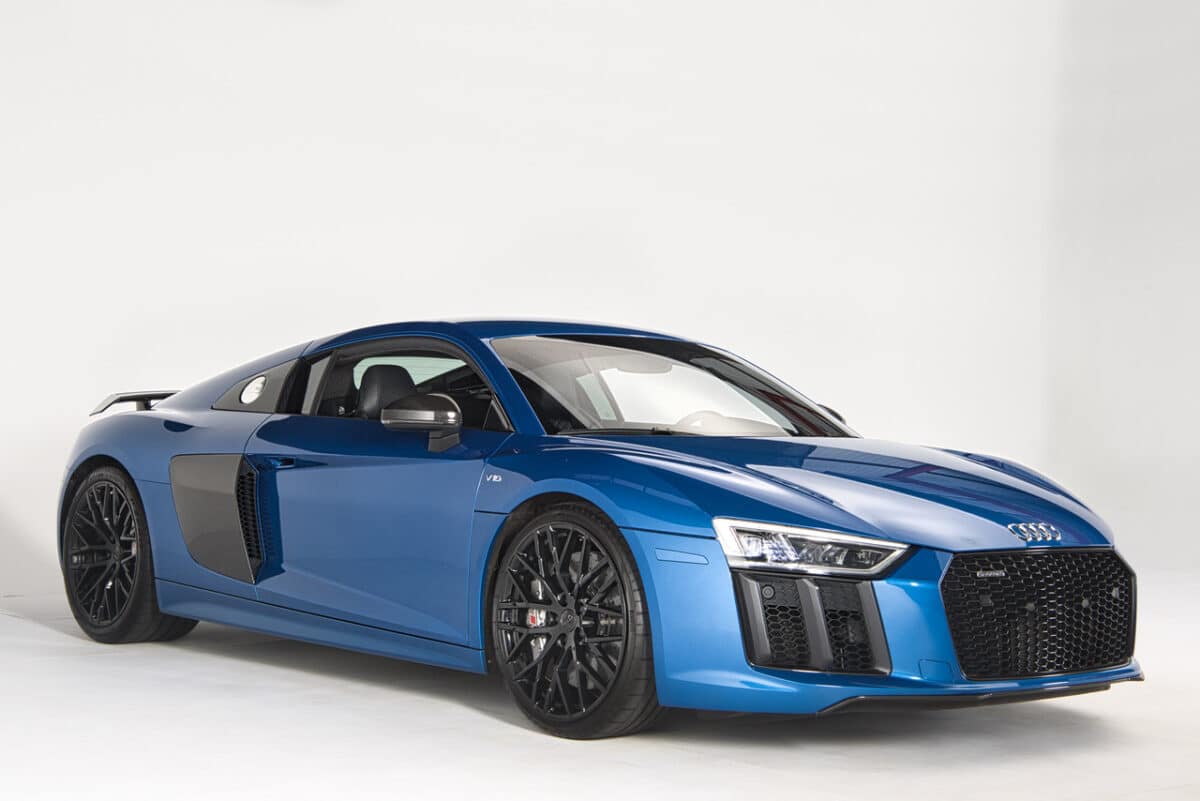 2017 Audi R8 V10 Plus – clbsportscars.com