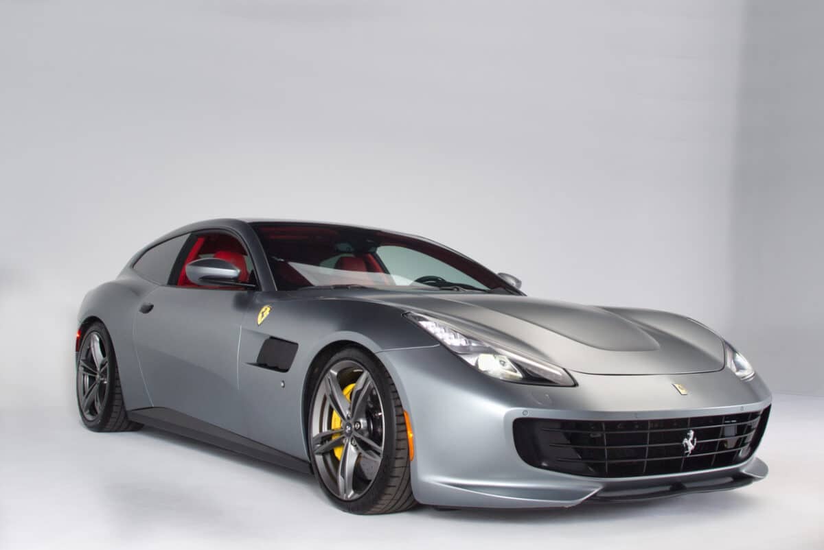 2019 Ferrari GTC4 Lusso V12 – clbsportscars.com